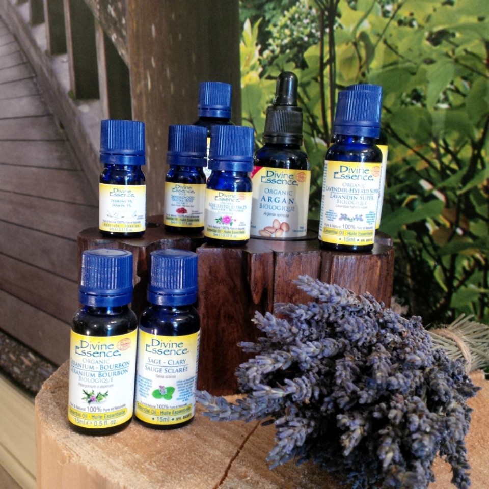 Divine Essence/ Certified Organic – Pure Essential Oils – Tea, Earth & Sky